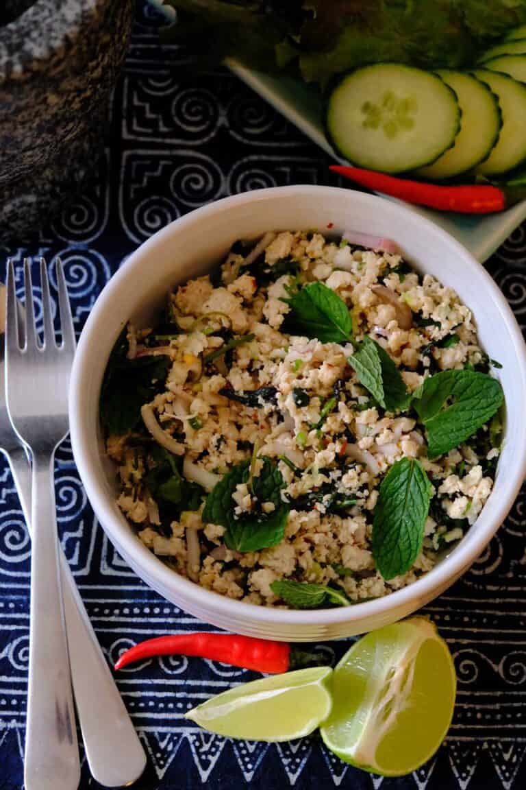 Thai Larb Gai Recipe (Authentic Isaan Minced Chicken Salad)
